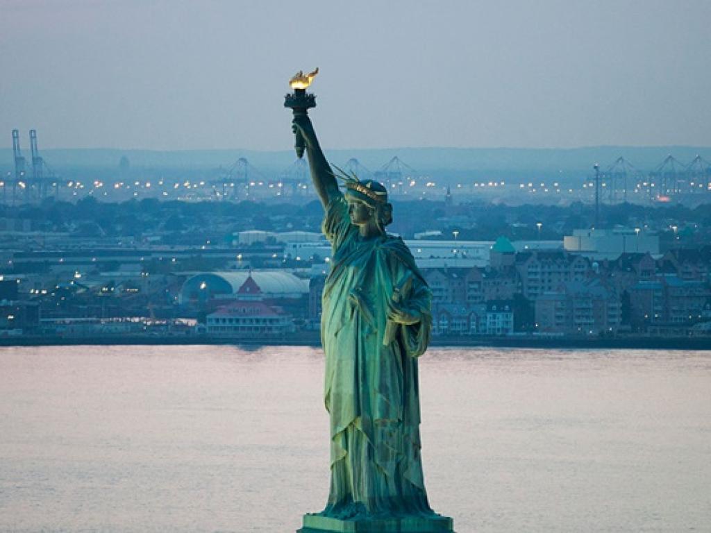 Няколко интересни факта за Статуята на Свободата, открита точно преди ...