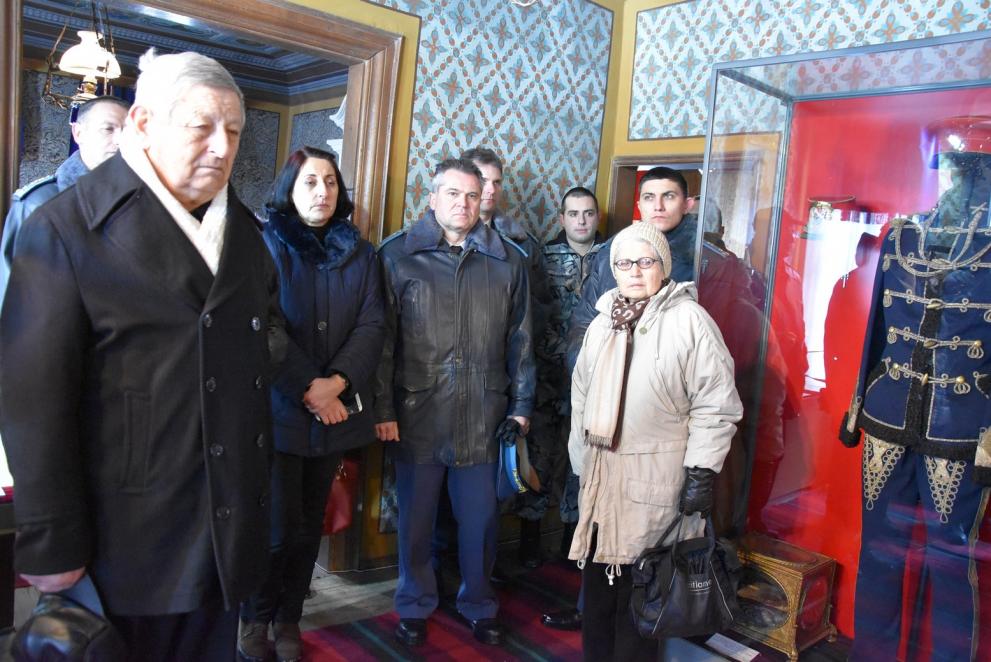 Изложба с лични вещи на доктор Георги Странски откриха в Плевен/снимки ...