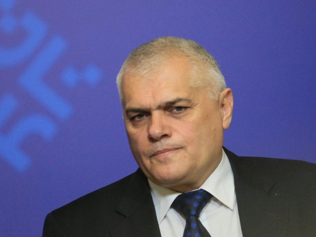 АБВ иска оставката на Валентин Радев - България - Vesti.bg