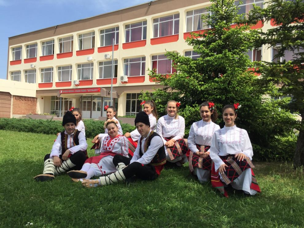 Богата на събития е програмата за Празника на ДФСГ "Интелект" - Плевен ...