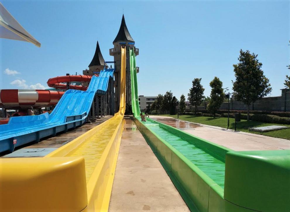 Равда: Лепват стикер 18+ на пързалката, в която пострада 9-годишно дете ...