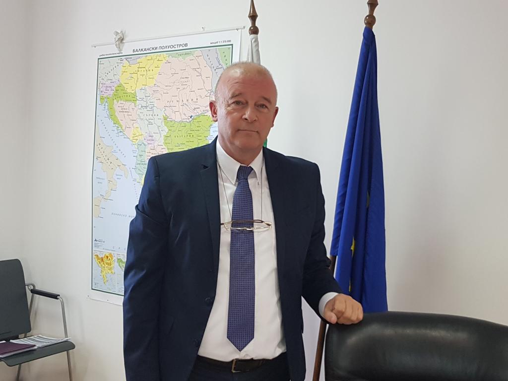 Прокуратурата иска отстраняване на зам.-министър - България - Vesti.bg