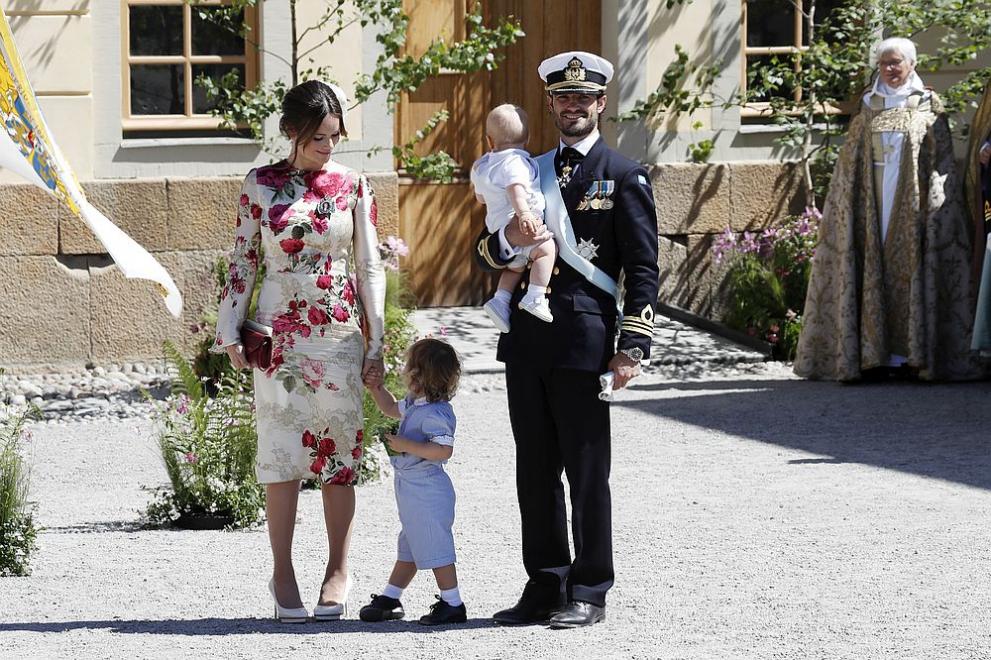 Най-чаровните татковци от кралски произход (ВИДЕО/СНИМКИ) - Любопитно ...