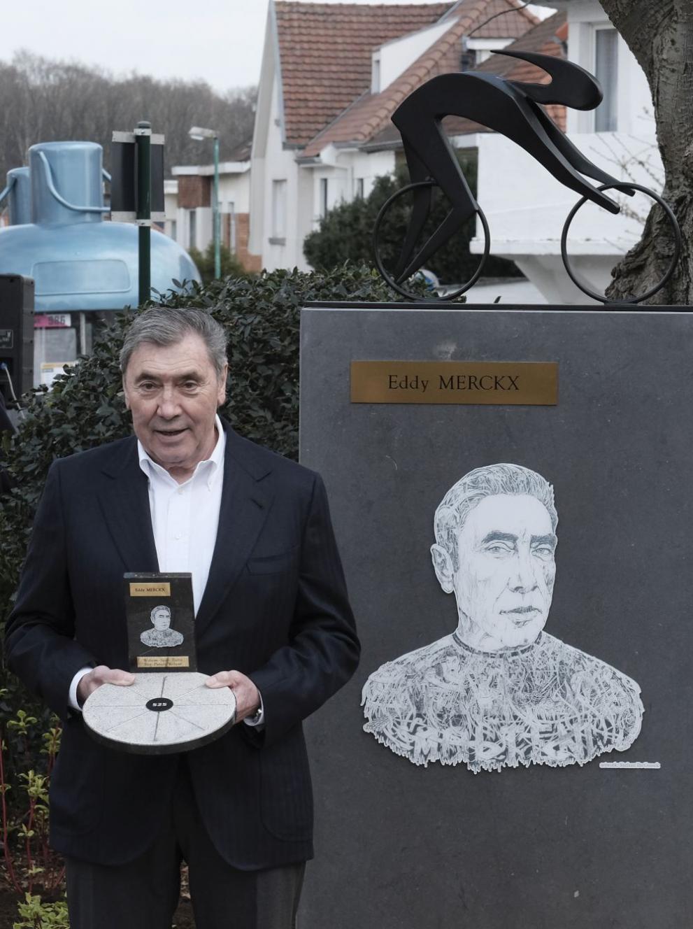 Най-обичаният Канибал празнува 75 г. (СНИМКИ, ВИДЕО)|DarikNews.bg