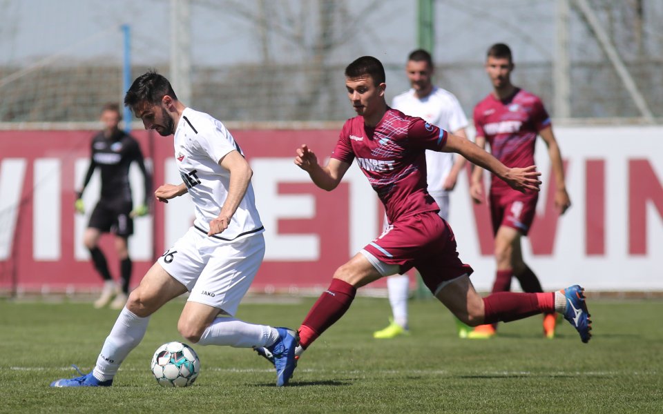 Септември Сф и Септември См отегчиха с постно реми - БГ Футбол - Втора ...