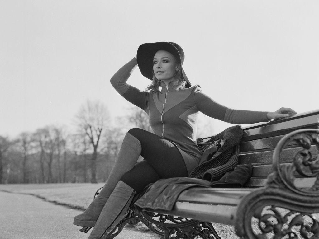 Почина Рафаела Кара - иконата на италианската телевизия и музика ...