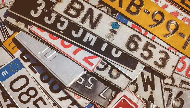Продадоха най-скъпия регистрационен номер в света - Любопитно ...