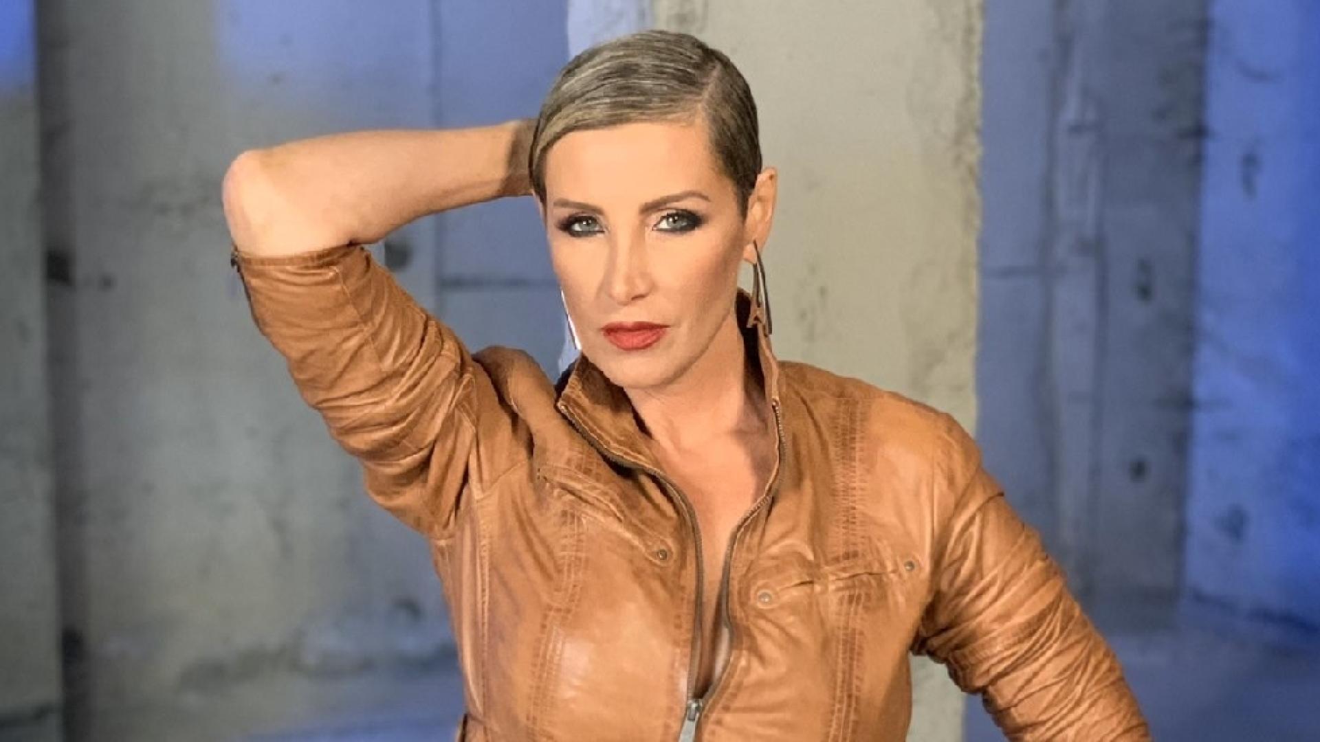 НОВО ПОПРИЩЕ: Джина Стоева преподава йога (СНИМКА)|Телеграф