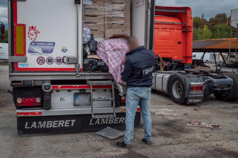 Удар в Перник: Разкриха 80 кг марихуана, маскирана като свинско месо ...