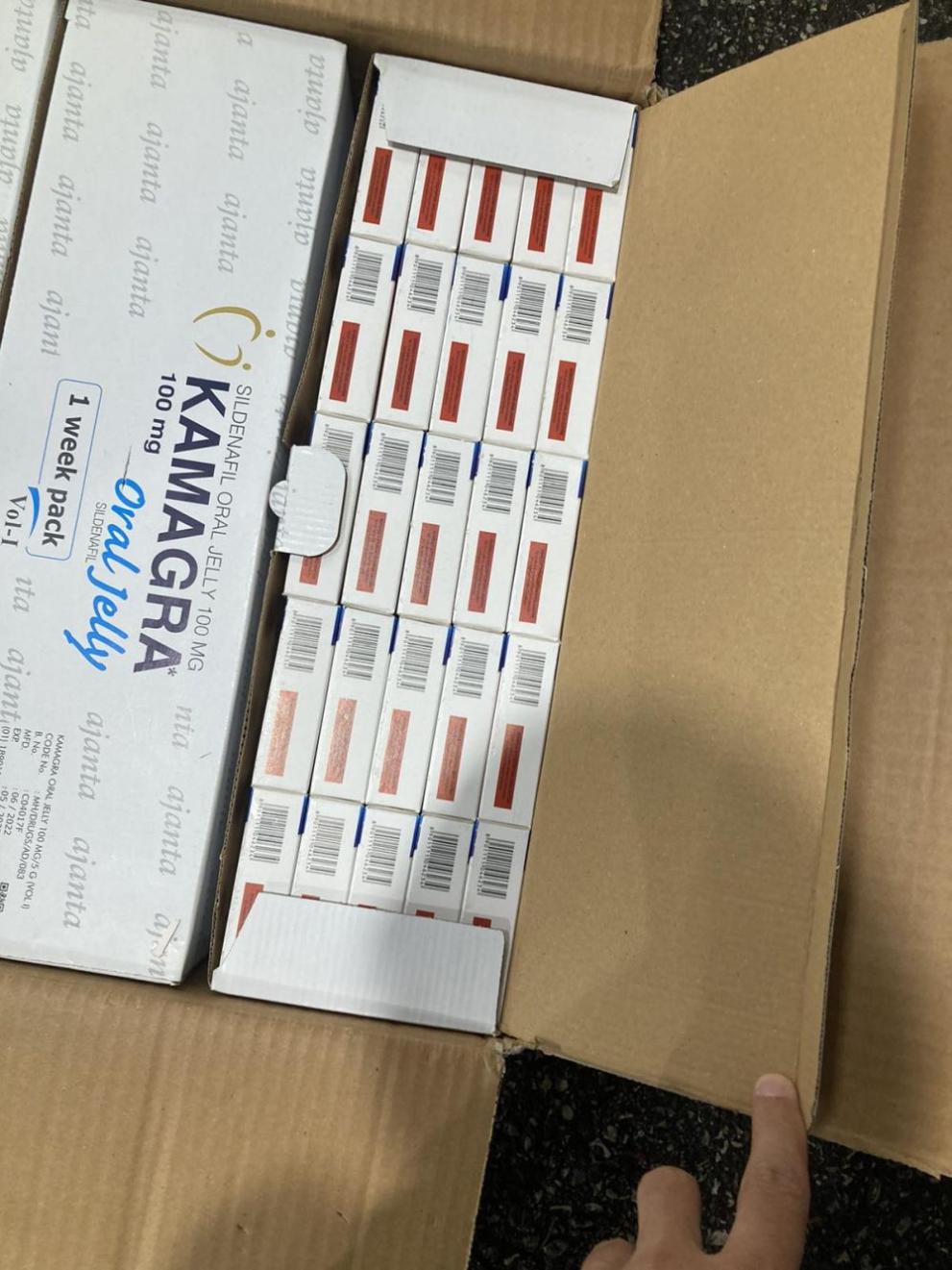 Иззеха над 13 000 сексуални стимуланти укрити като хранителни добавки на „Капитан Андреево