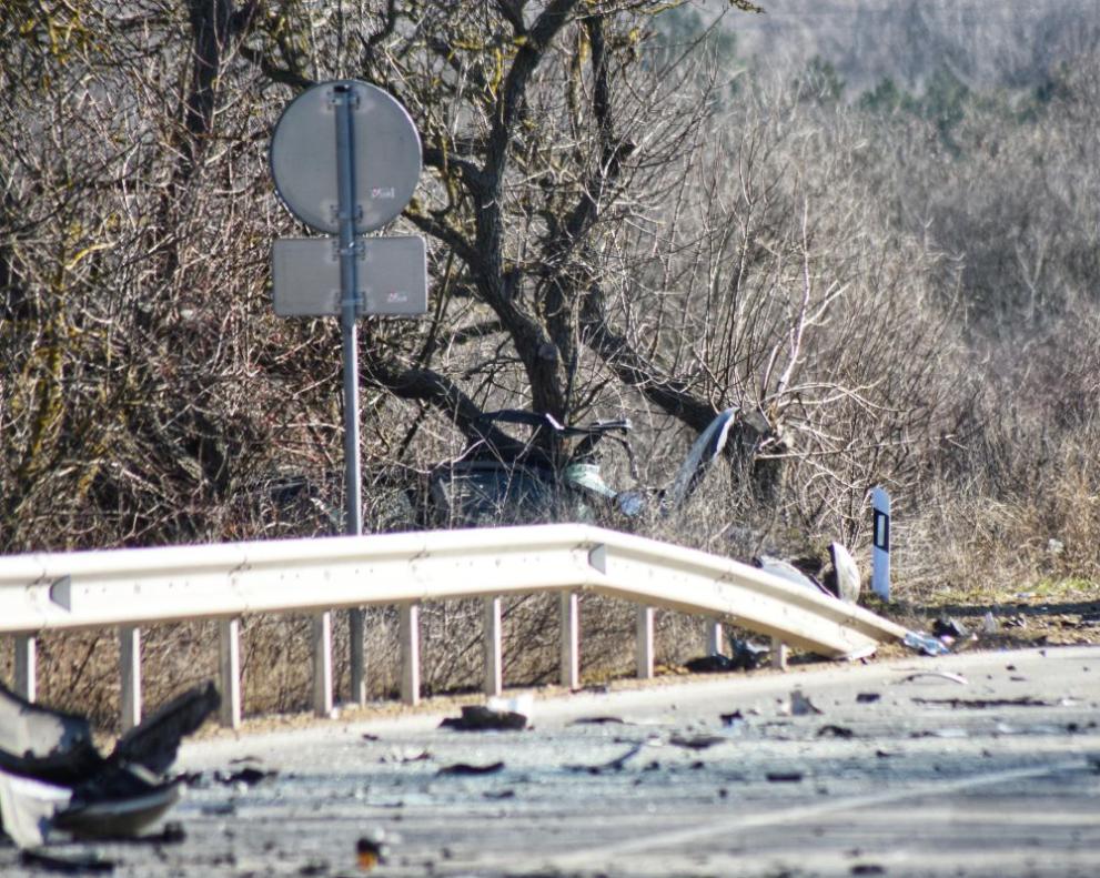 Четирима загинали при тежка катастрофа край Варна (СНИМКИ) - България ...