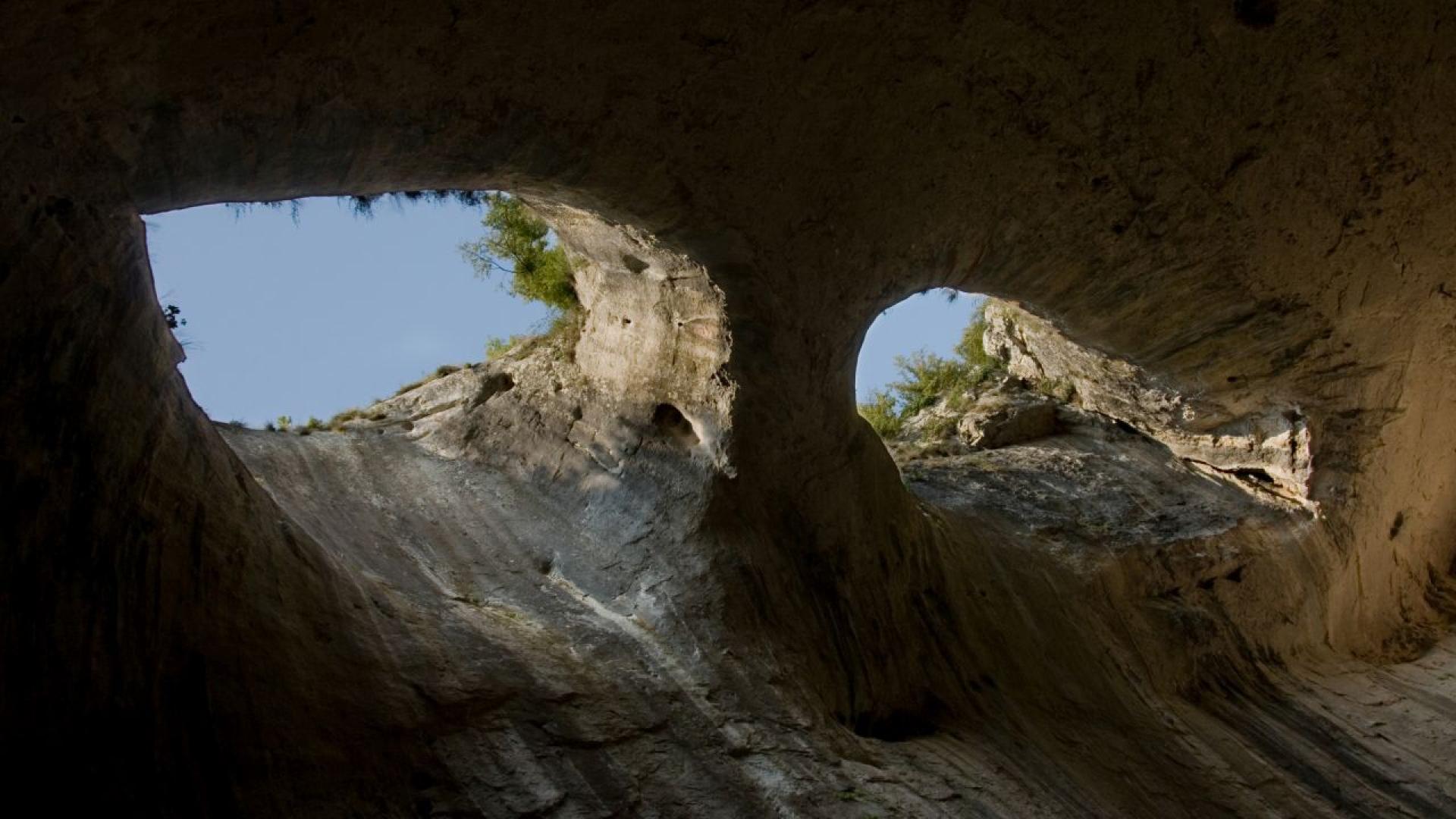 Пътешественик издаде кои са най-красивите български кътчета за майските ...