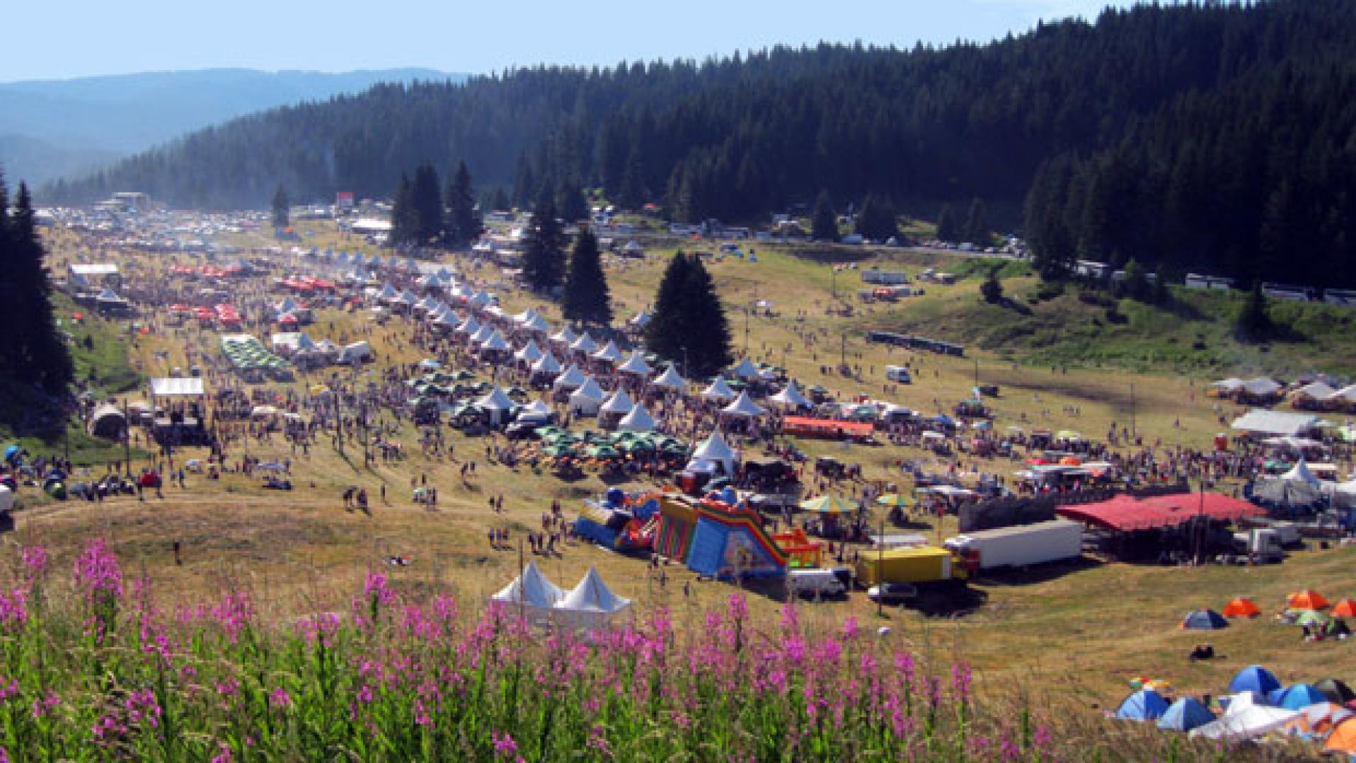 ЗА СЪБОРА В РОЖЕН: 5 лв. билетчето с бус до Пилона! - България - Телеграф