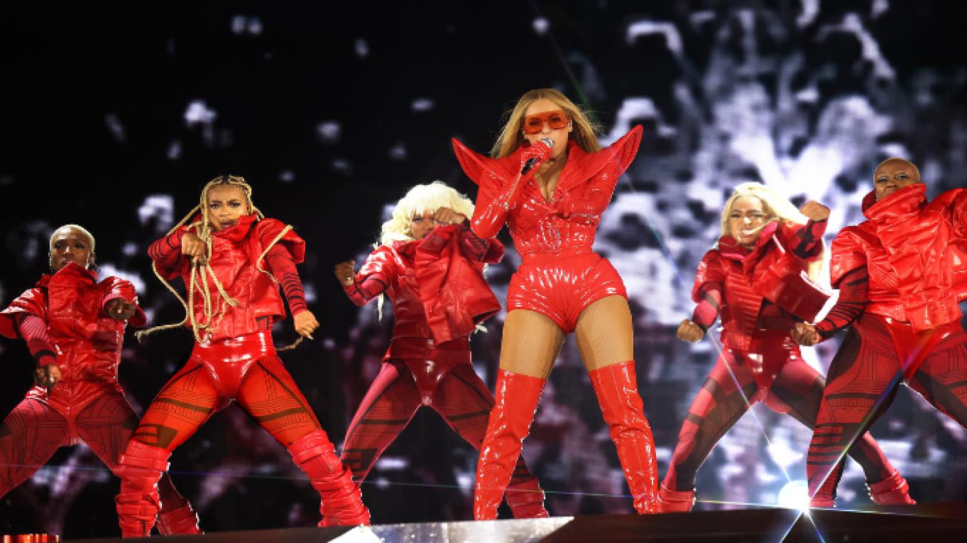 БГ бранд облича Бионсе за световното й турне - Светски - Телеграф