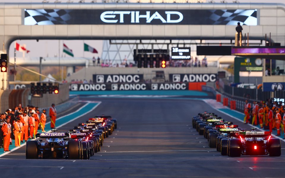 Ръководството на Гран при на Австралия наложи забрани на феновете ...