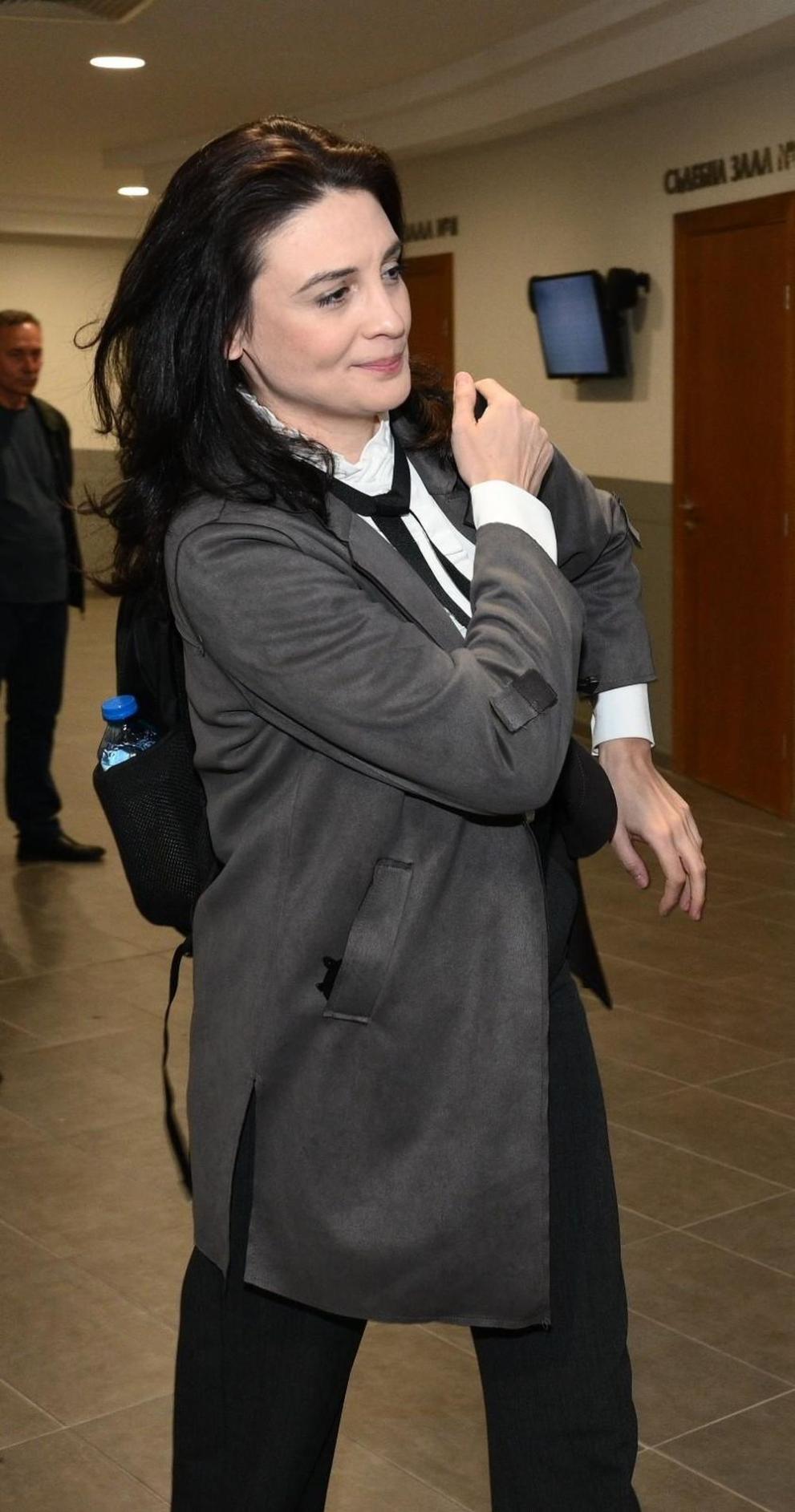 Продължава съдебната сага между актьорите Юлиан Вергов и Диана ...