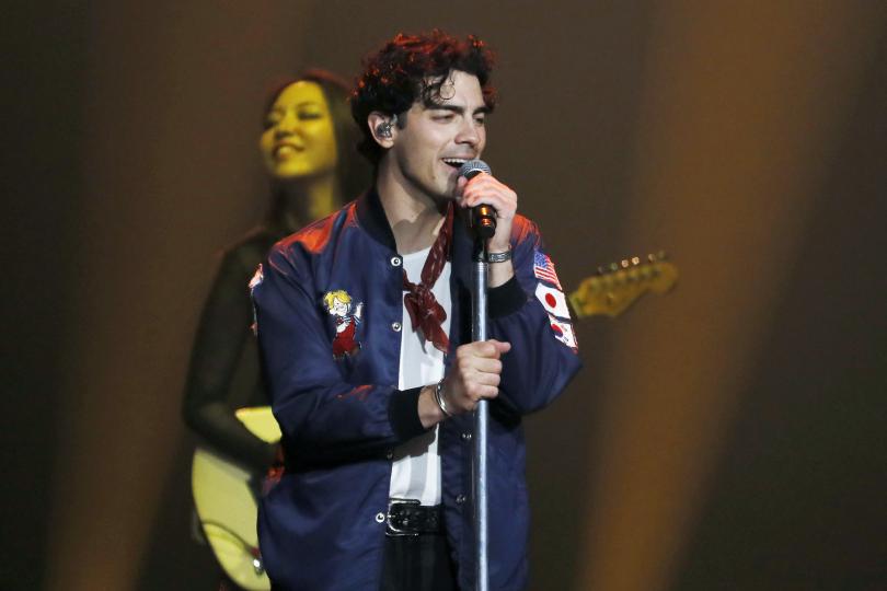 Вижте сладките снимки на Стилиян Петров, жена му и децата им - 5/8 ...