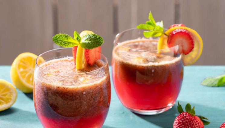 Гответе с Matekitchen.com: Ето как да приготвим домашна ягодова лимонада! (ВИДЕО) - Телеграф ...