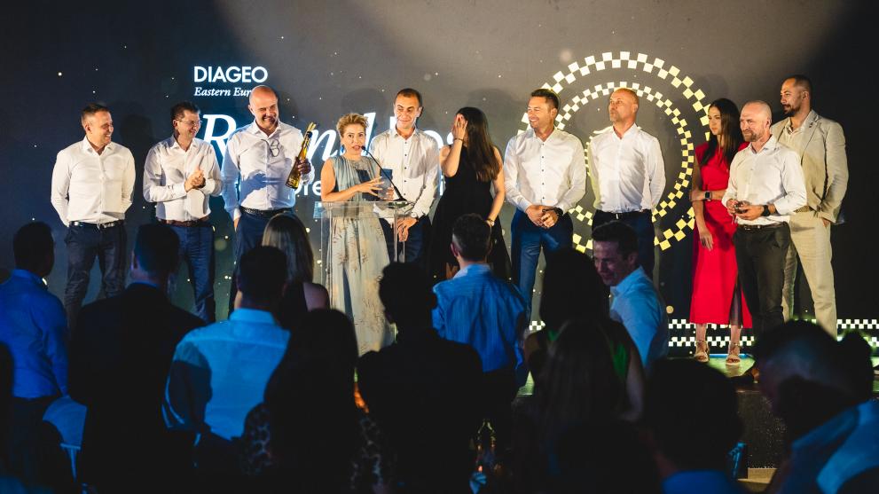 AVENDI спечели най-престижната награда „Партньор на годината“ на Diageo ...