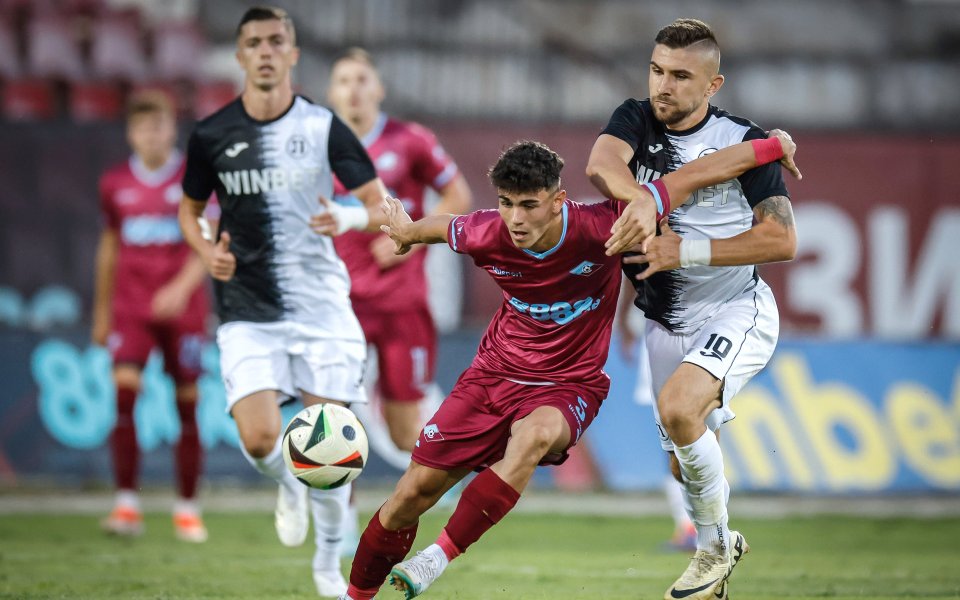 ЦСКА стартира преговори за играч на Септември | Gong.bg