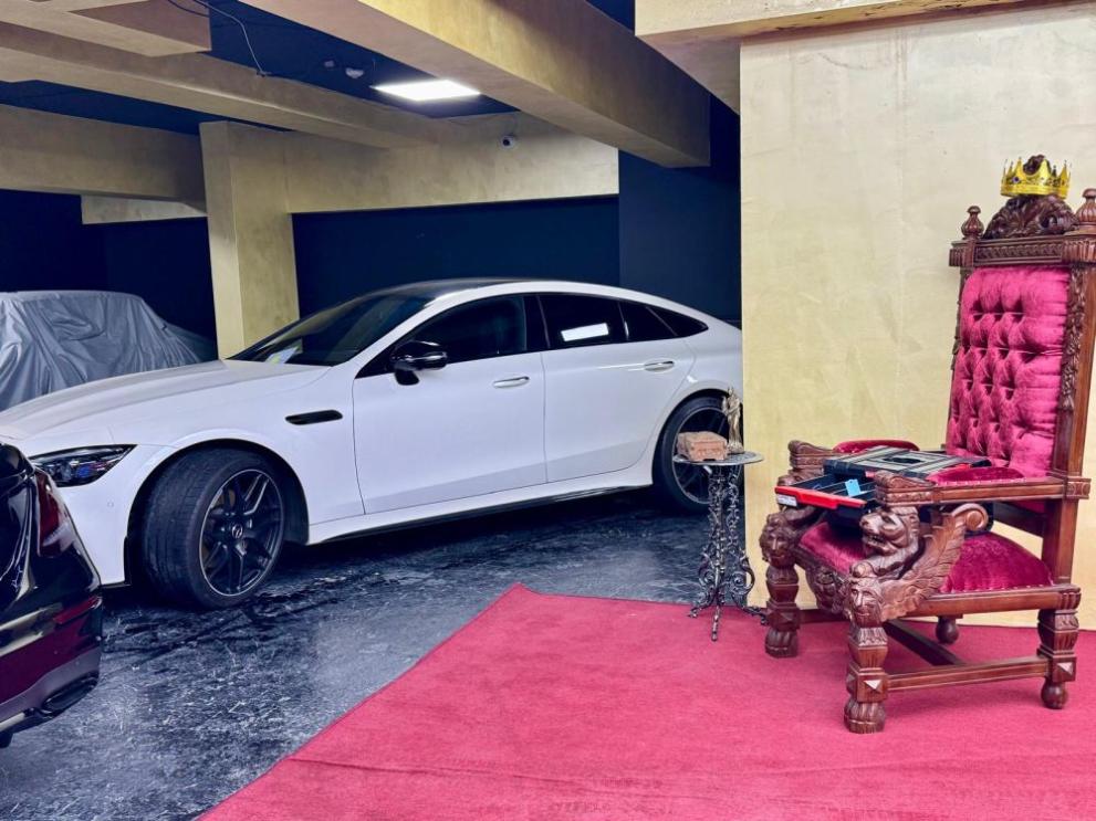 ГДБОП разби престъпна група, прала пари чрез продажба на луксозни коли ...