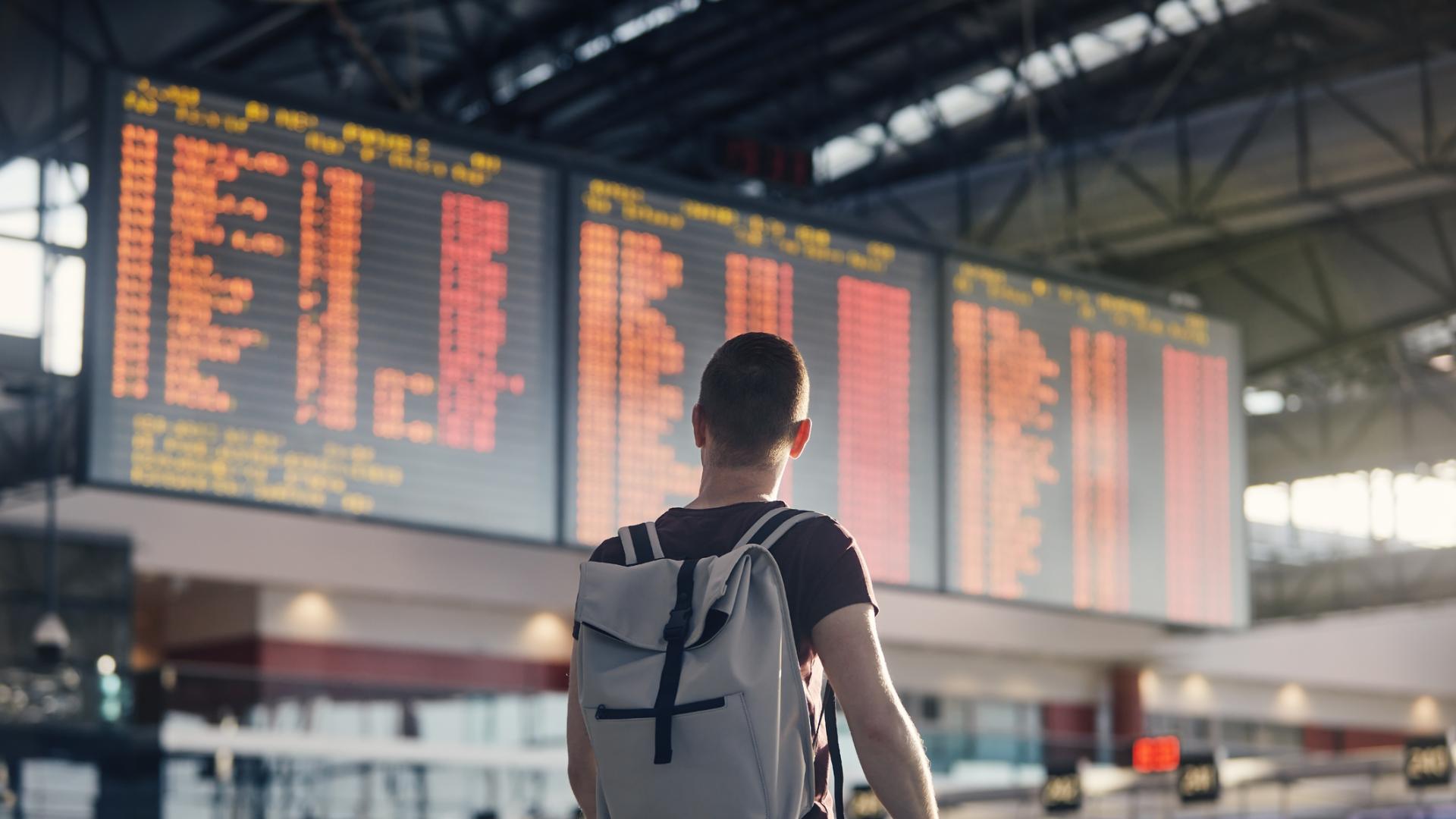 БИРА ЗА 20 ДОЛАРА И БАНАН ЗА 7: Обявиха кое е най-скъпото летище в ...