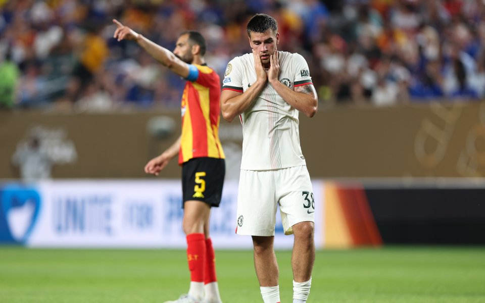 Съндърланд уреди нападател на Челси - Футбол свят - Англия - Gong.bg