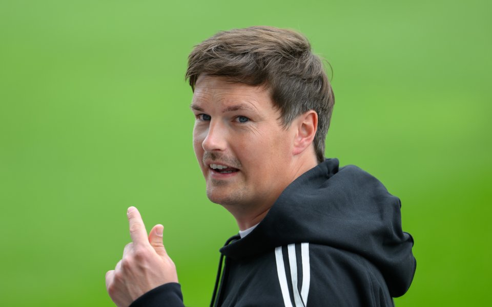 Хамбургер обяви нови договори | Gong.bg