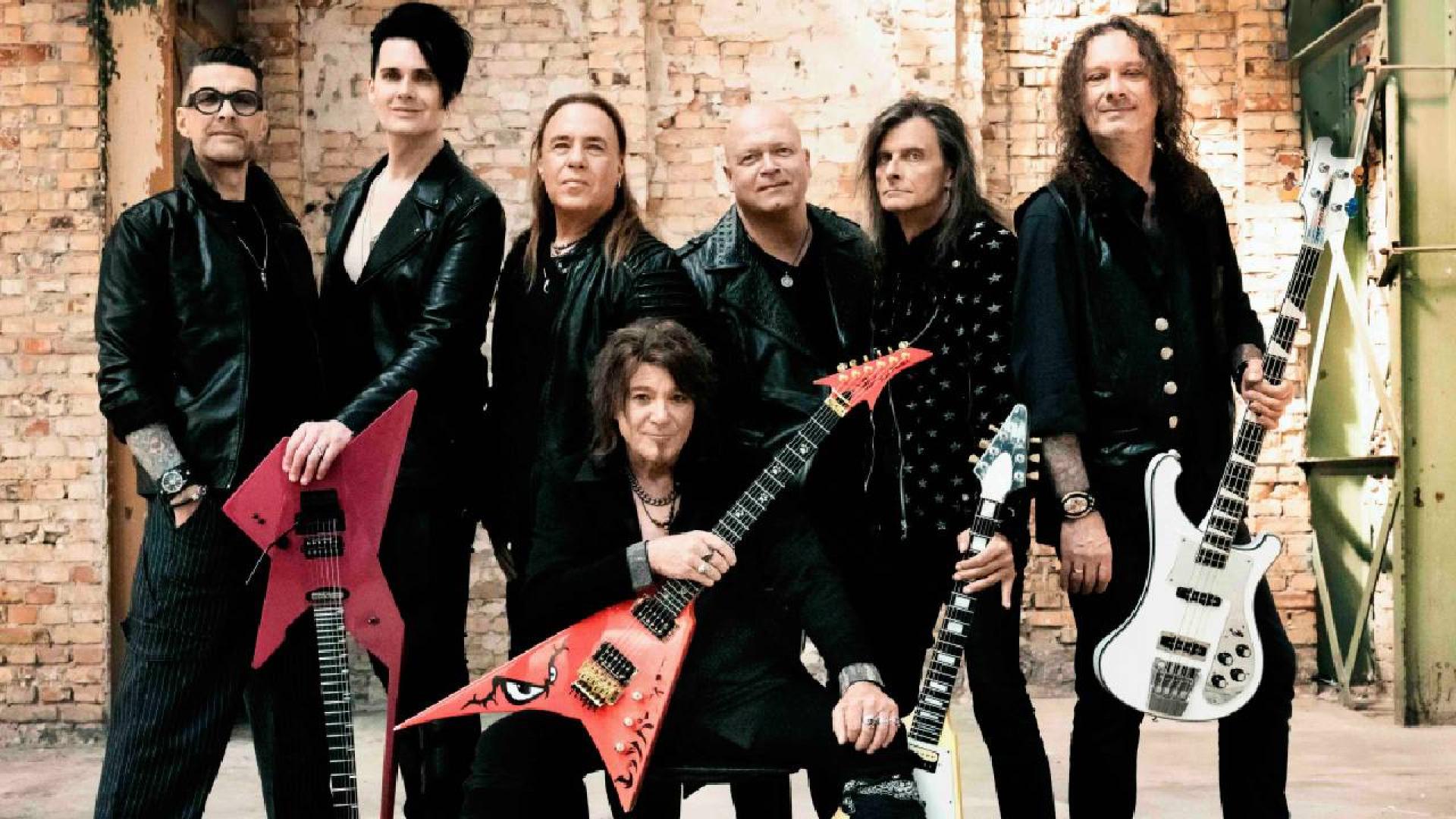 В ДОЛИНАТА НА РОЗИТЕ: „Хелоуин“ празнуват 40 г. у нас|Телеграф